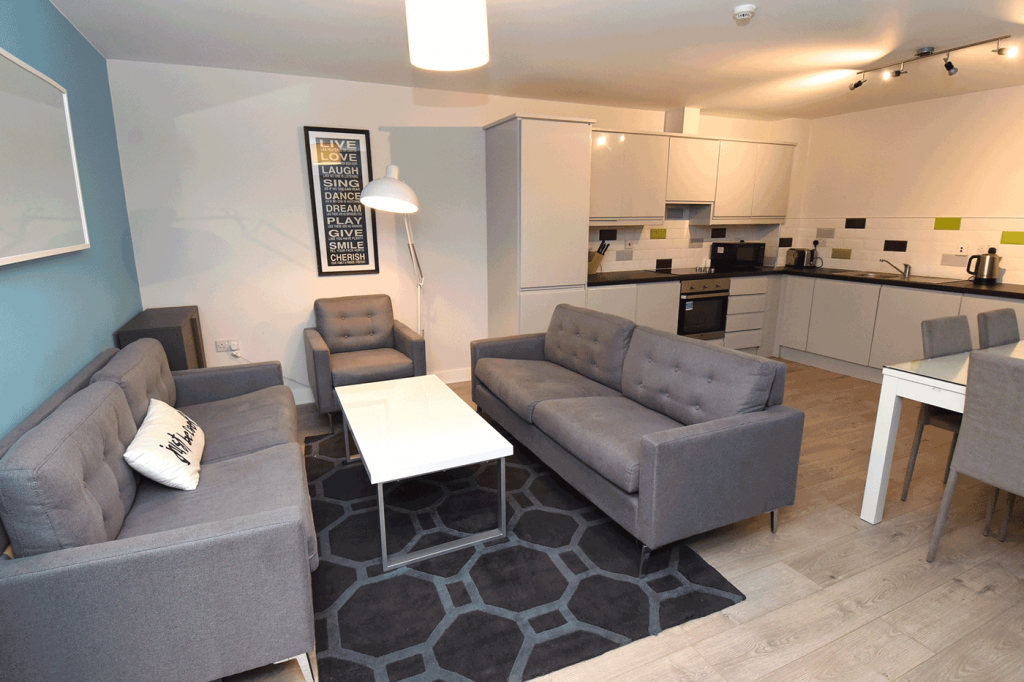 Deluxe Ensuite Superior | Hatch Student Living